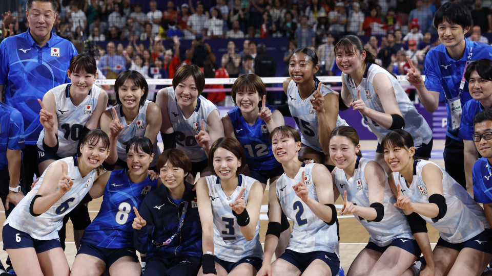 Japanese volleyball teams store