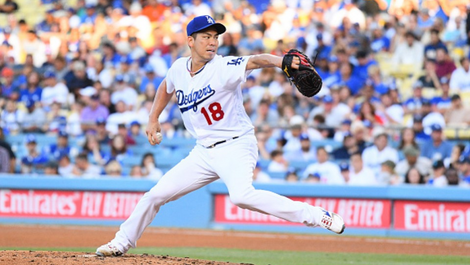 Baseball: Kenta Maeda gets 1st win since May as Dodgers blank D-backs