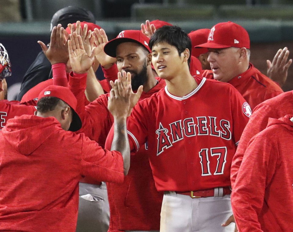 Baseball: Ohtani drives in run as Angels complete sweep of Rangers