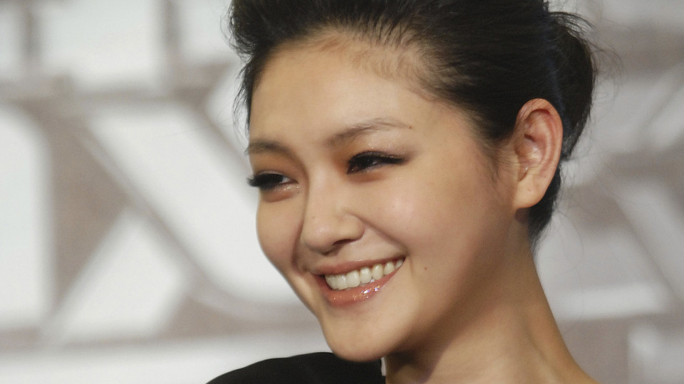 Taiwanese star Barbie Hsu dies of influenza-induced pneumonia at 48