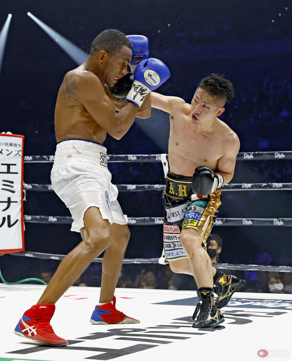 Boxing: Brother of "Monster" Inoue wins WBA bantam title