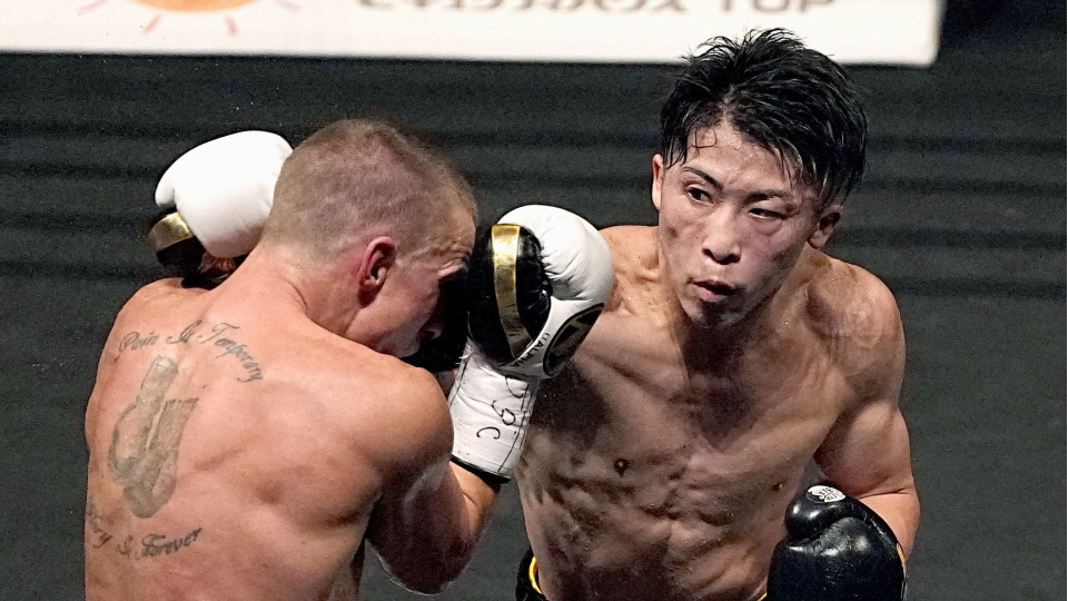 Japanese boxer Inoue becomes undisputed bantamweight champion with KO