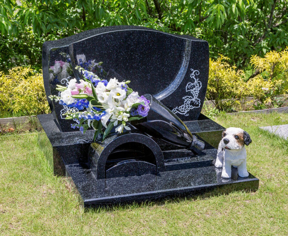 Demand for pet funerals stronger than ever in Japan