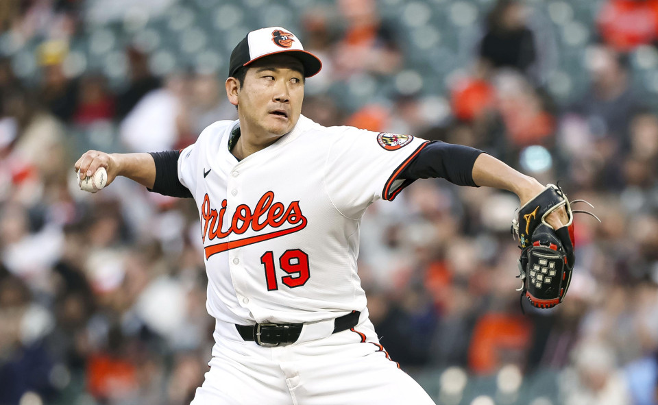 Baseball: Efficient Sugano gets 2nd win as Orioles beat Guardians