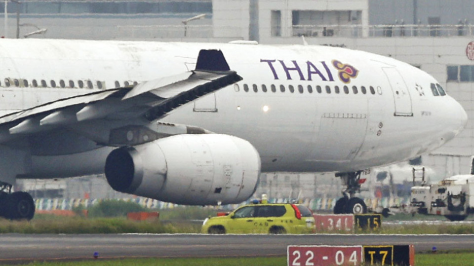 Plane contact leads to runway closure at Tokyo's Haneda airport