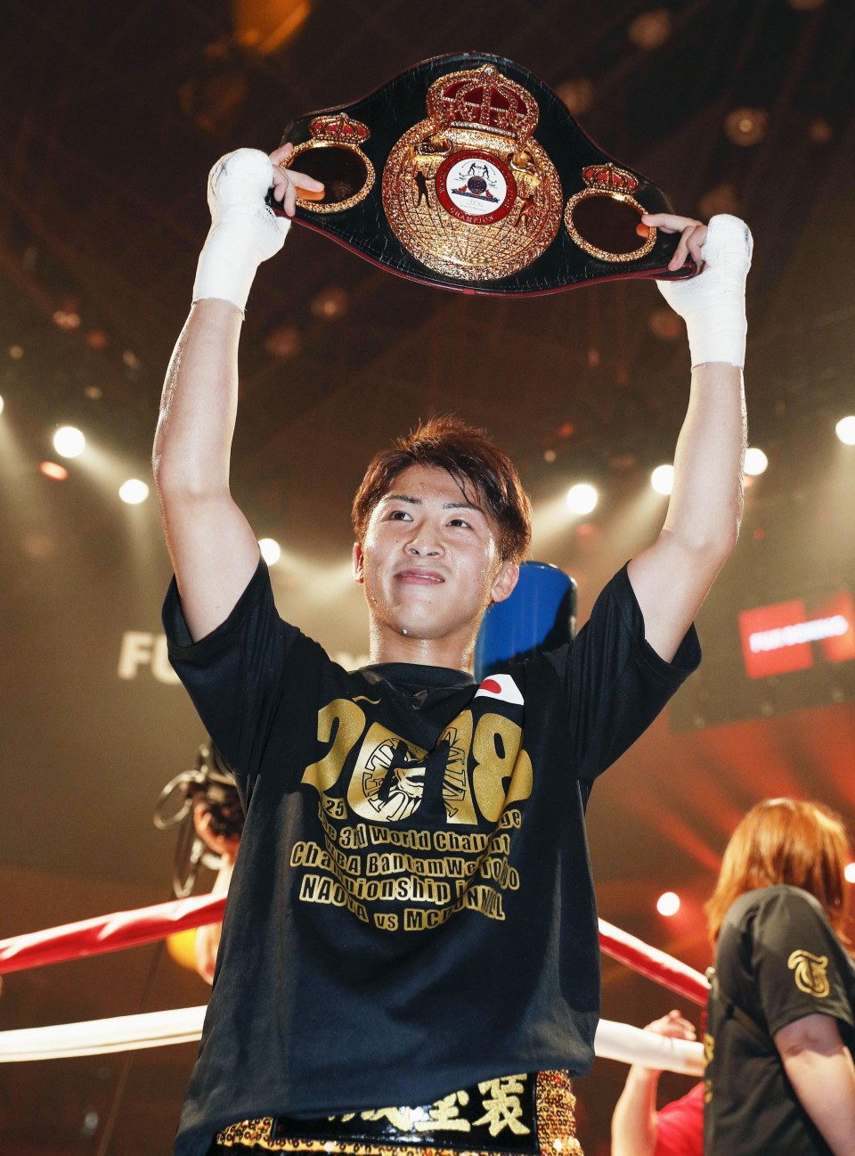Boxing: Inoue wins 1st bantamweight title with 1st-round KO