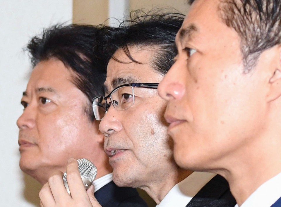 Tokyo governor's new party unveils general election candidates