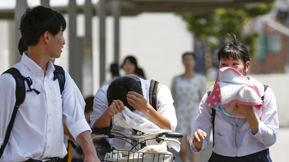 Temperature in Japan tops 40 C for 2nd day in row amid heat wave